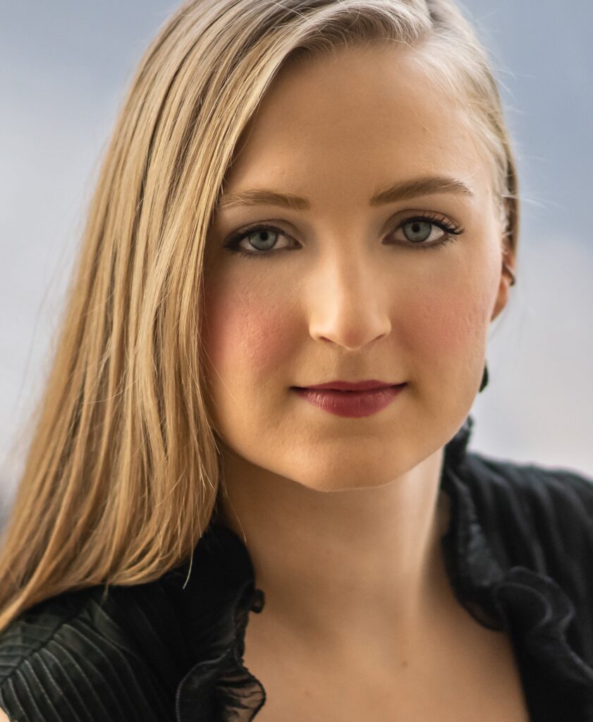 Teacher Bios - Classical Music Conservatory